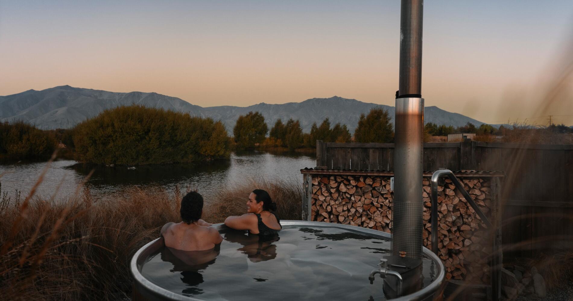 New Zealand's top 10 hot pools | 100% Pure New Zealand