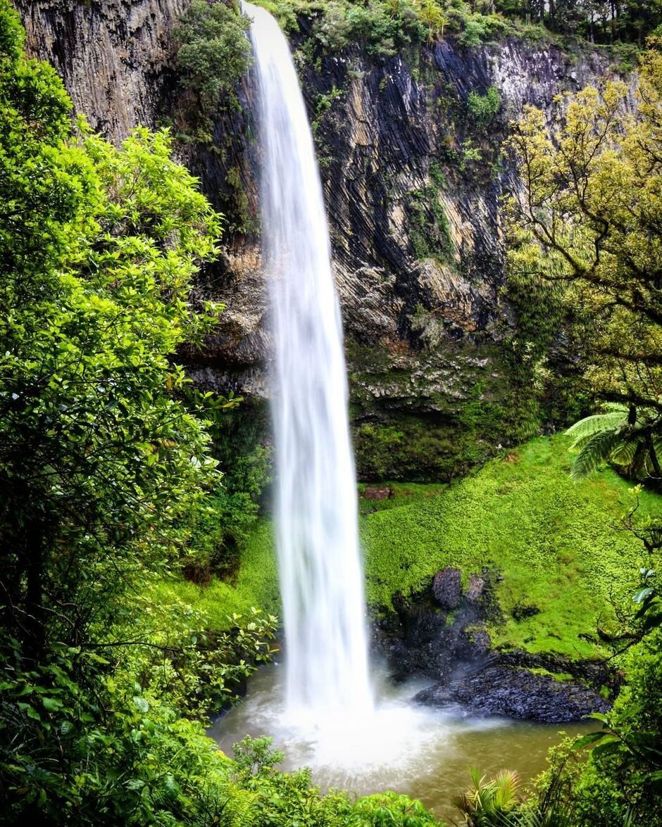 Mesmerising Waterfalls in New Zealand | New Zealand
