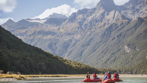 Dart River FUNYAKS 独木舟探索之旅 | Activities & Day Trips in 皇后镇, 新西兰