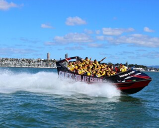 45 min Jet Boat Blast - Auckland | Activity in Auckland, New Zealand