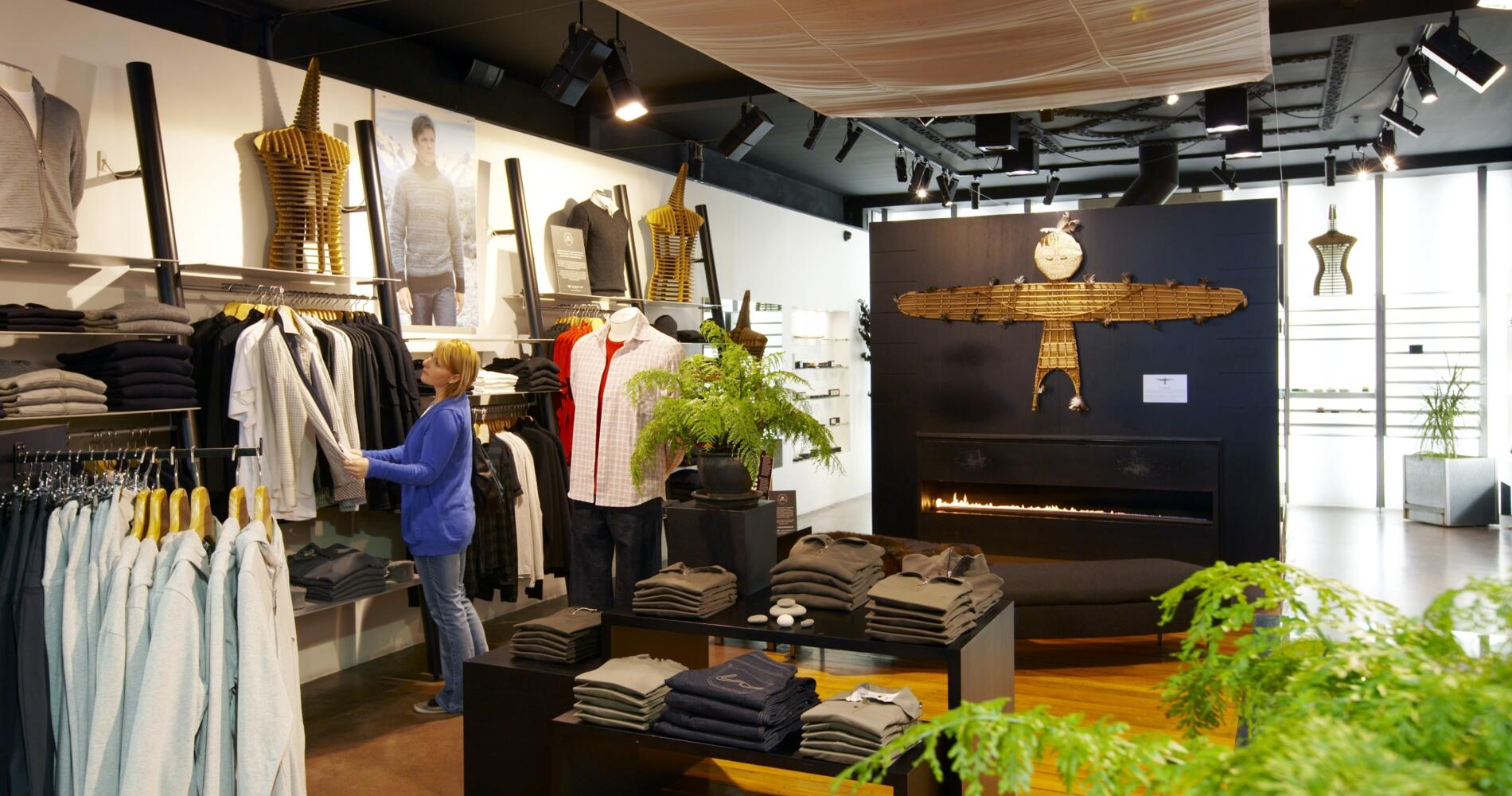 Shopping in Queenstown