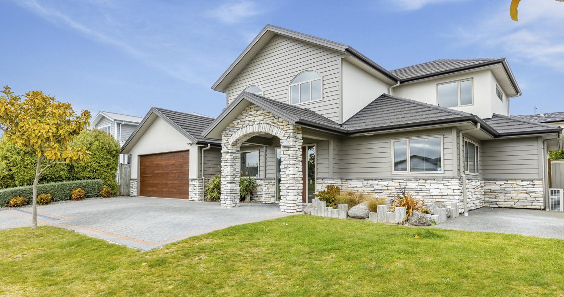 Rise and Shine | Accommodation in Taupō, New Zealand