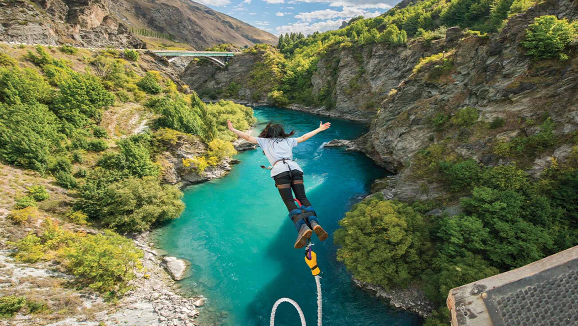 AJ Hackett Bungy - Kawarau Bridge Bungy (43m) | Activities & Day Trips ...