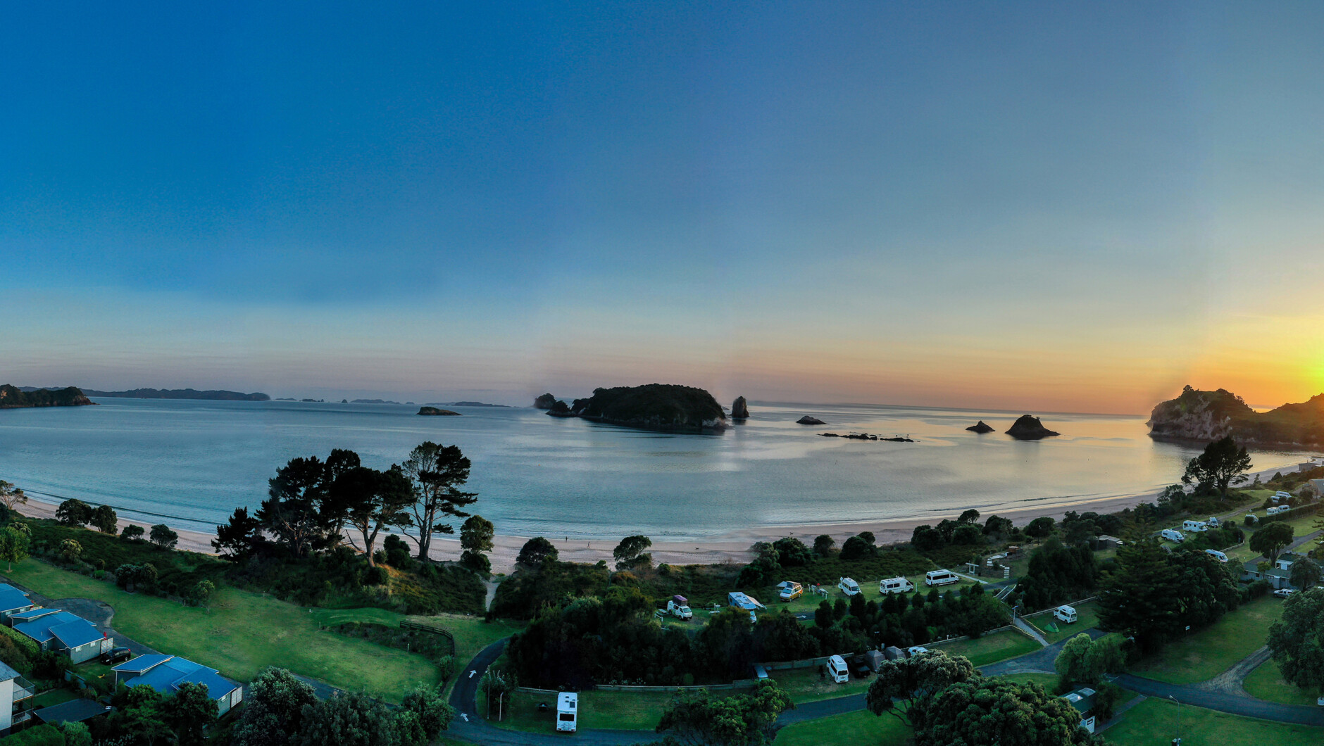 Hahei Beach Resort | Accommodation in The Coromandel, New Zealand