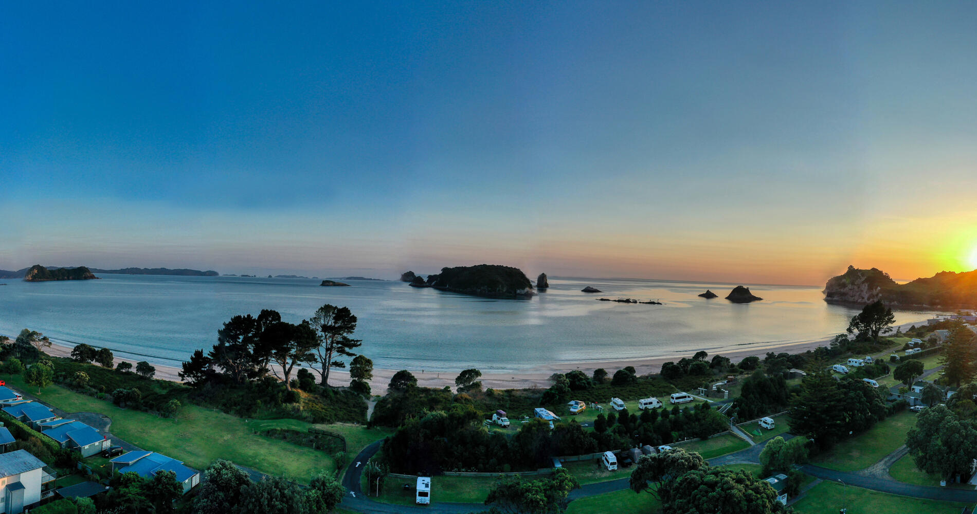 Hahei Beach Resort | Accommodation in The Coromandel, New Zealand