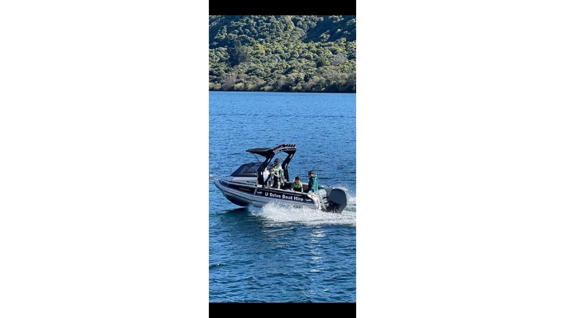 Self Drive Boat Hire - Lakefun Express - Pontoon Boat | Activity in ...