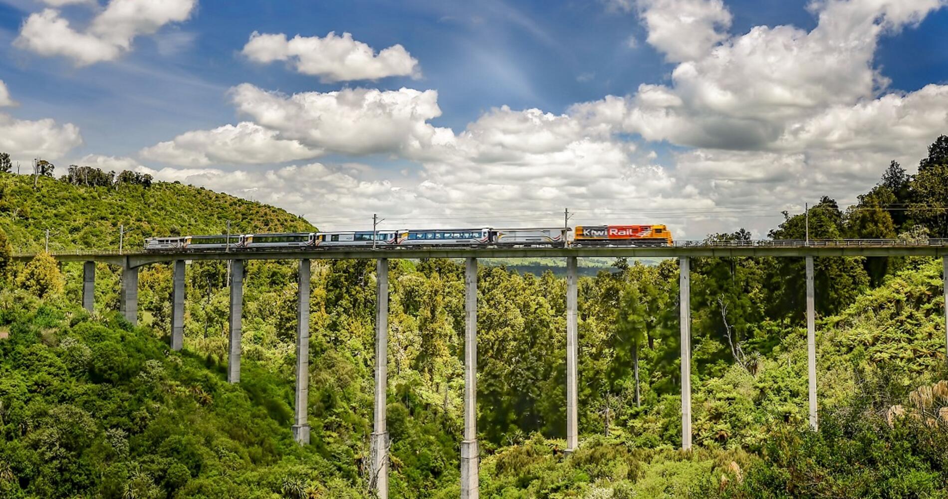 15 Day New Zealand Highlights Fully Guided Rail Tour | Great Journeys ...