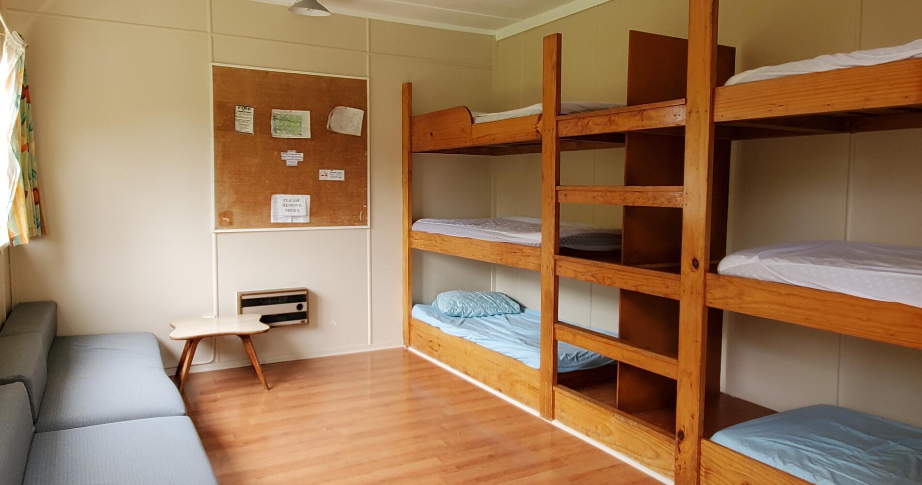 Dickson Holiday Park Backpackers | Accommodation in The Coromandel, New ...