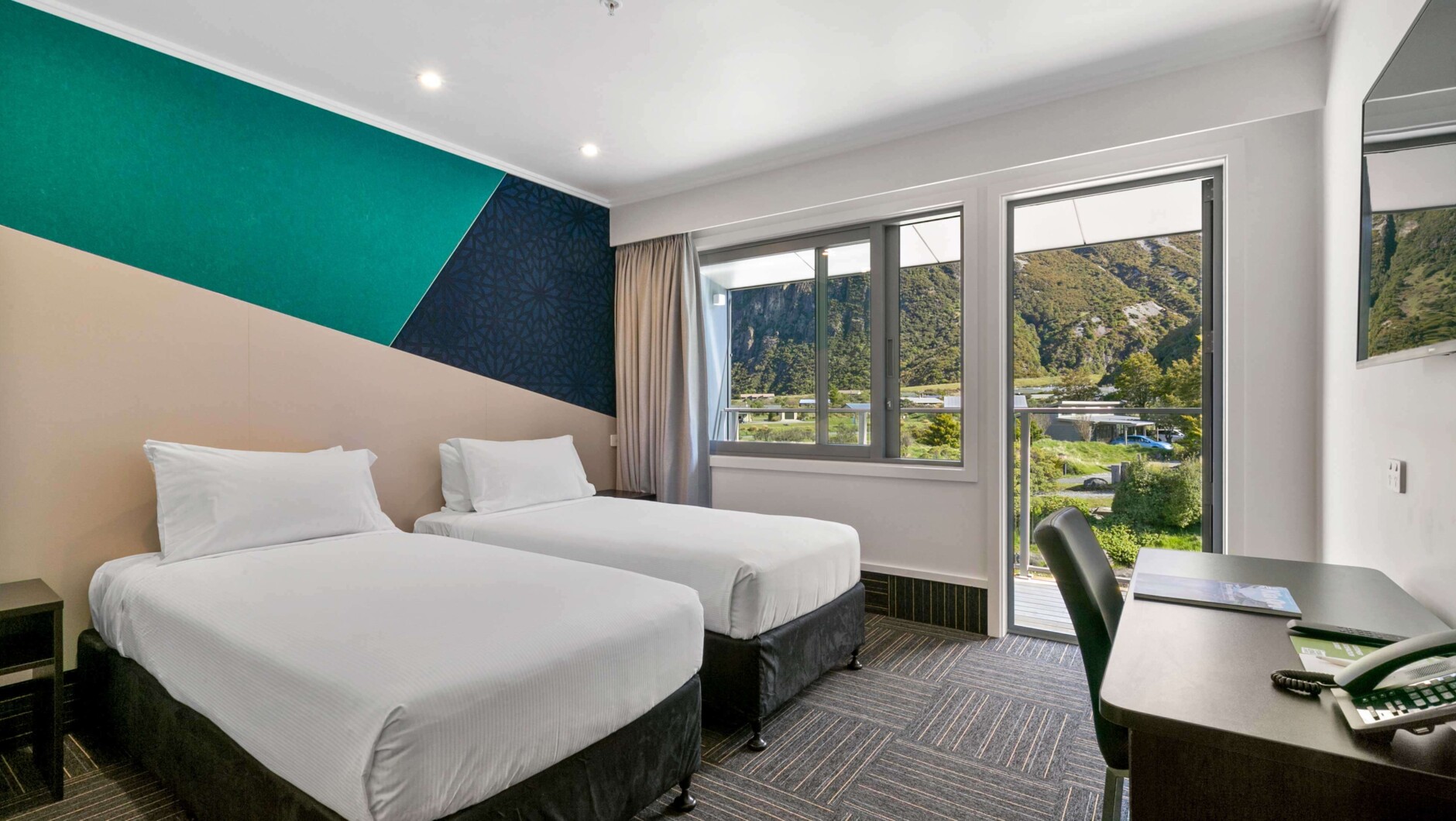 Mt Cook Lodge & Motels | Accommodation in Christchurch - Canterbury ...