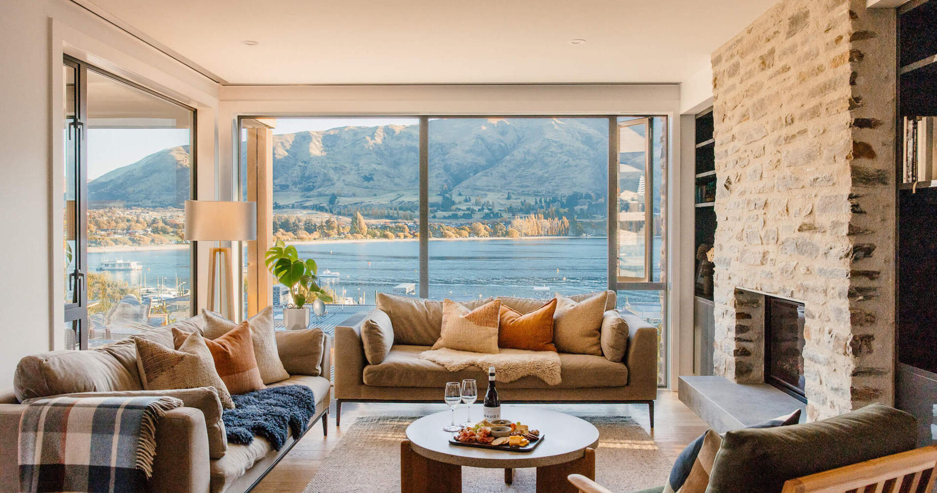 Release Wanaka - Apartment 26 | Accommodation in Wānaka, New Zealand