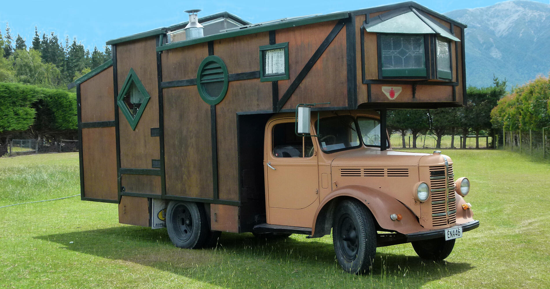 House Truck | Accommodation in Christchurch - Canterbury, New Zealand