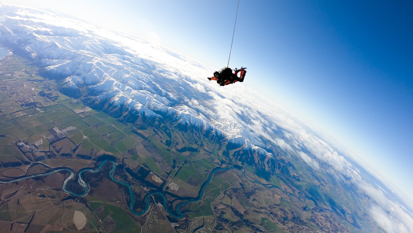 Skydive Wanaka | Activities & Day Trips in Wānaka, New Zealand