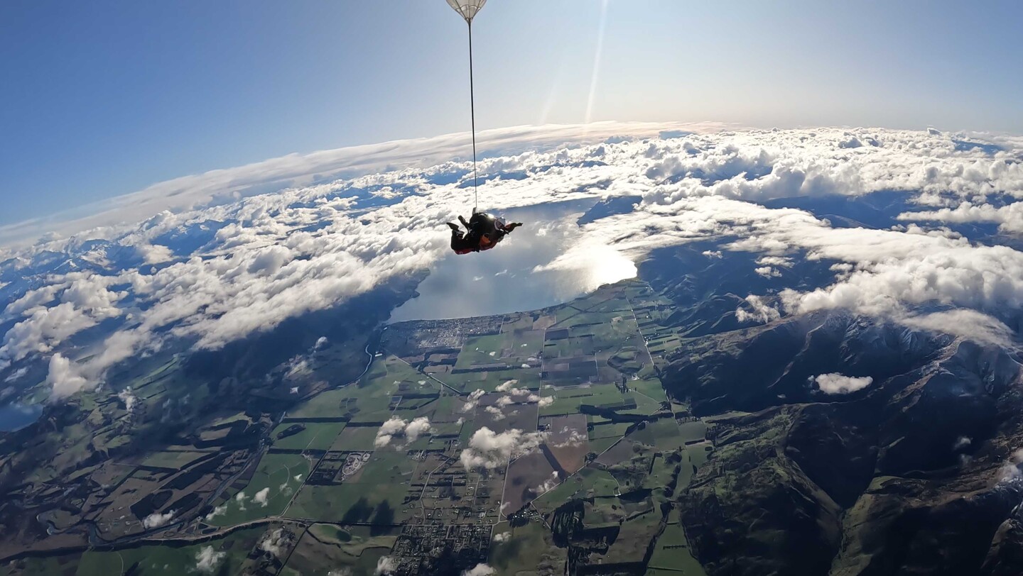 Skydive Wanaka | Activities & Day Trips in Wānaka, New Zealand