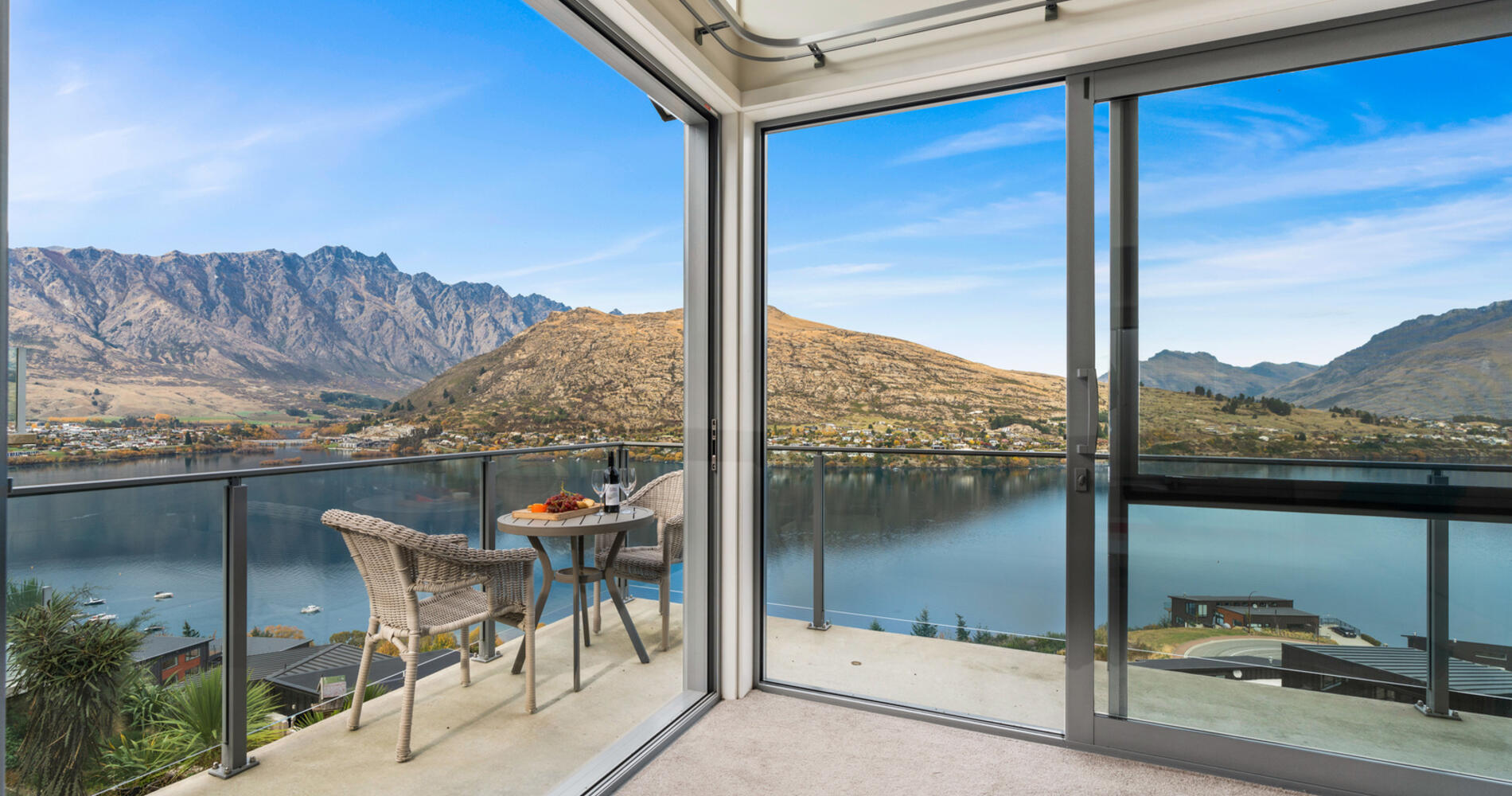 Lakeview Retreat - Queenstown Holiday Home | Accommodation in ...