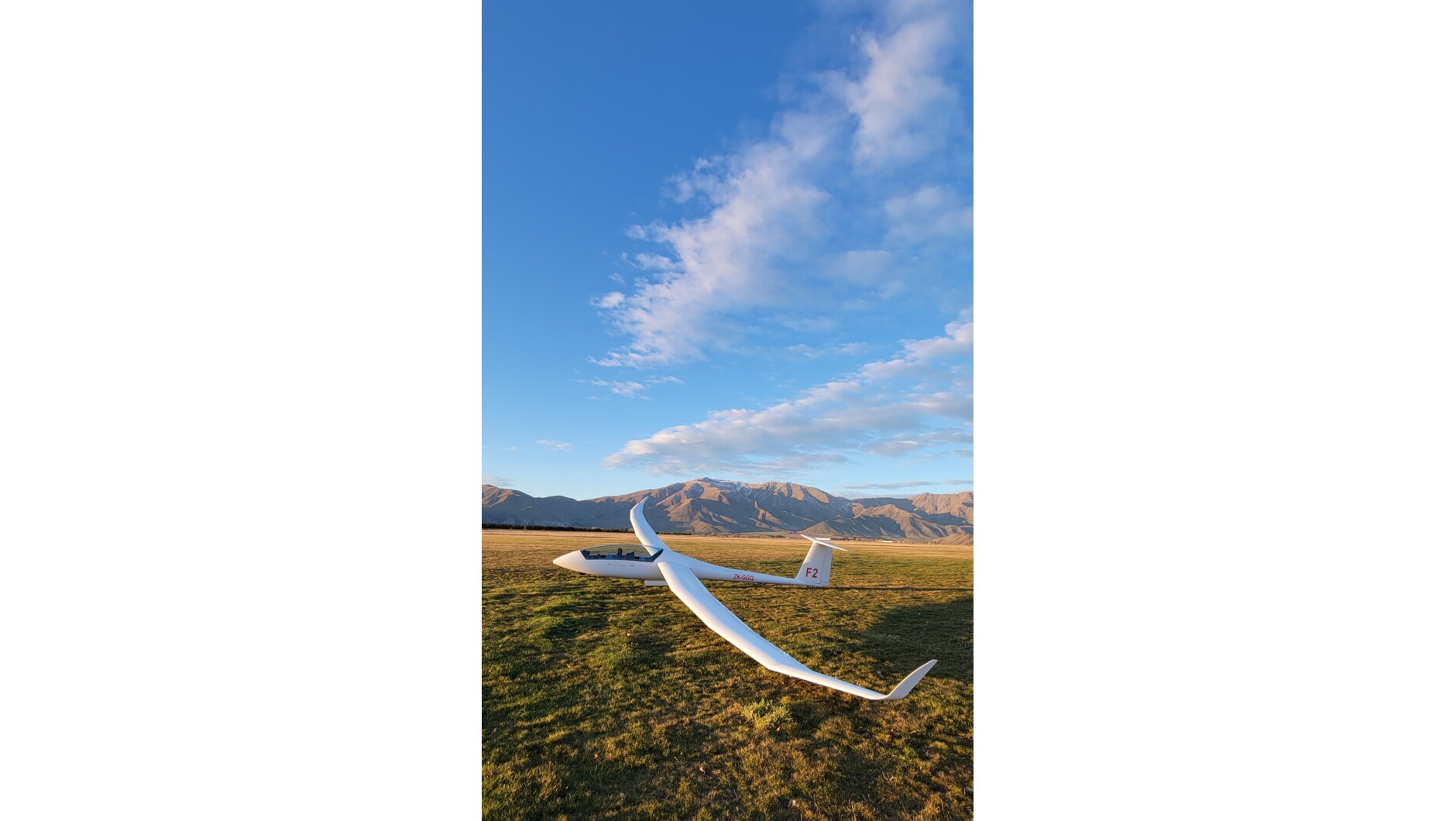 1 Hour Scenic Glider Flight from Omarama | Activity in Waitaki, New Zealand