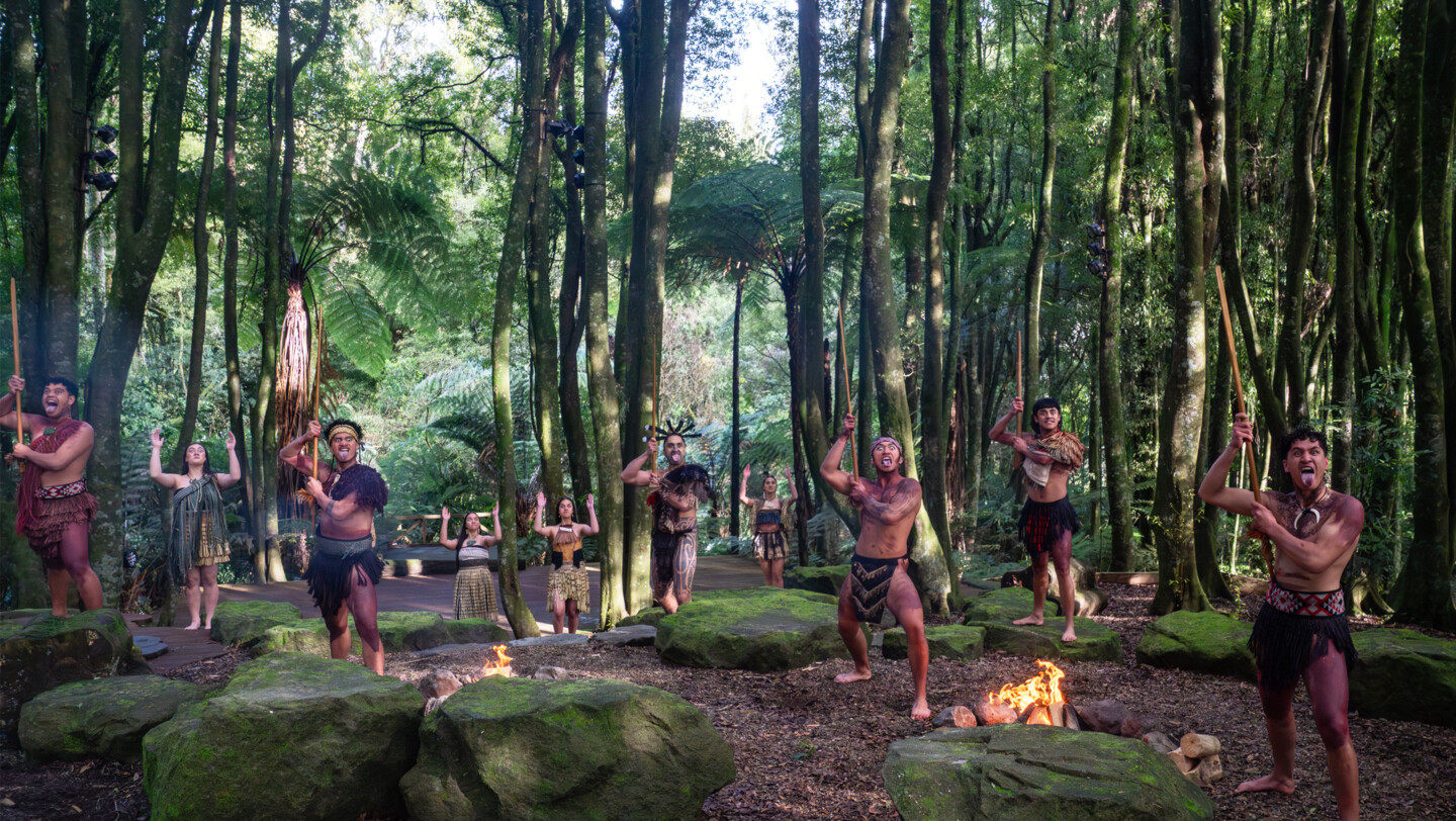 Te Pā Tū | Activities & Day Trips in Rotorua, New Zealand