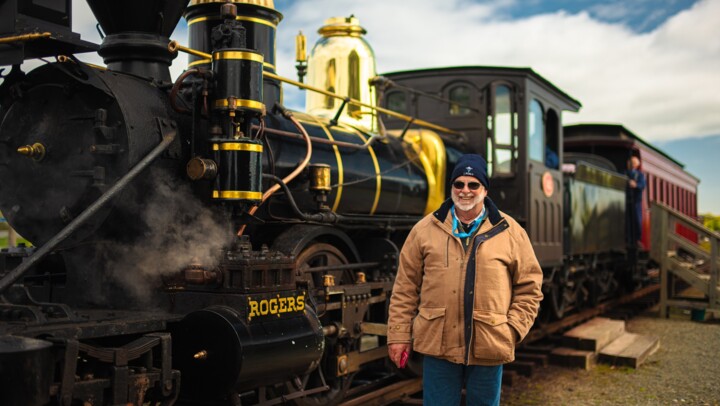 Sir Edmund Hillary Explorer 13-day Rail & Coach Tour | Multi-Day Tours ...