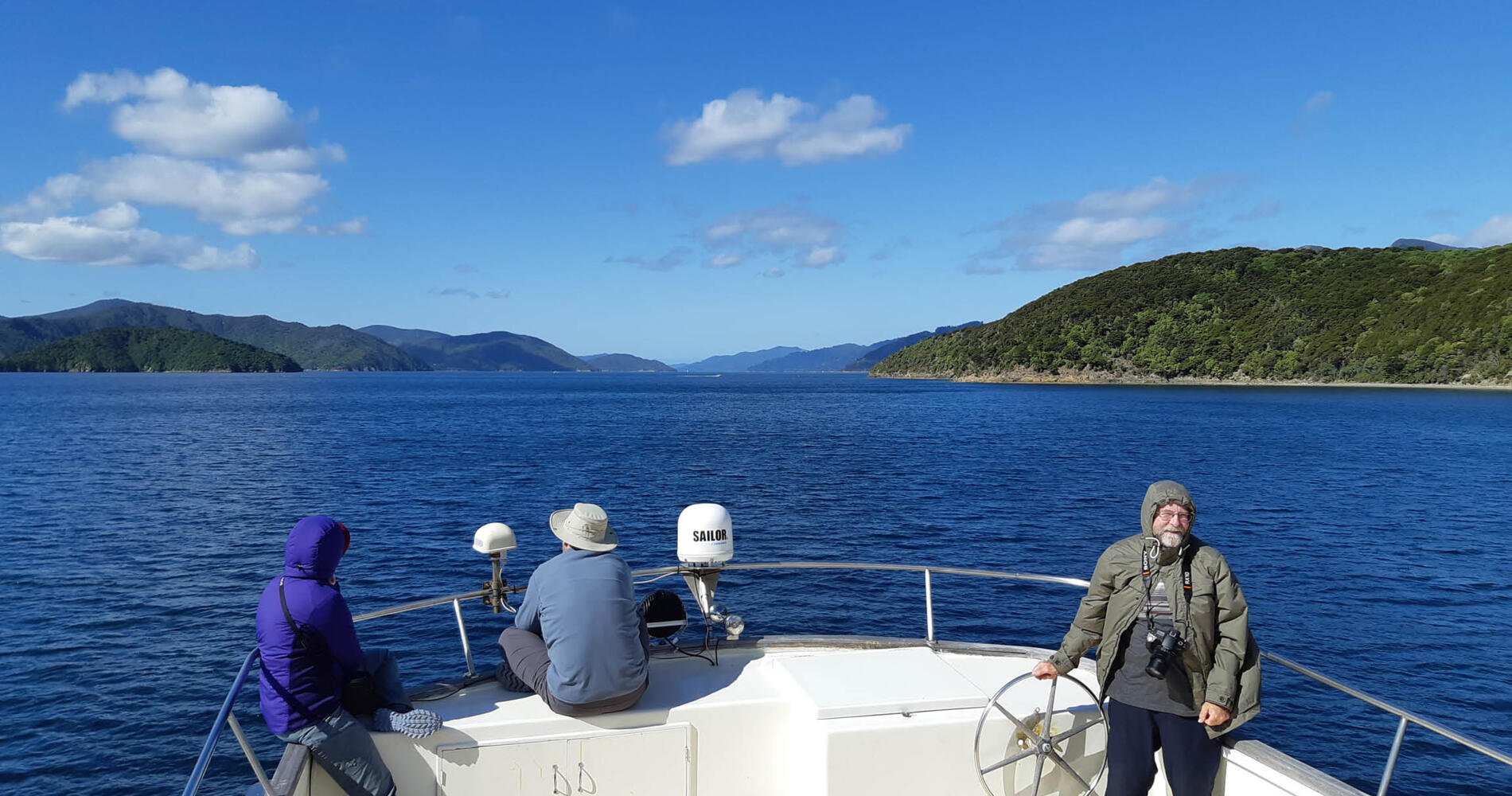 Queen Charlotte Guided Explorer | Great Walks of New Zealand | Multi ...