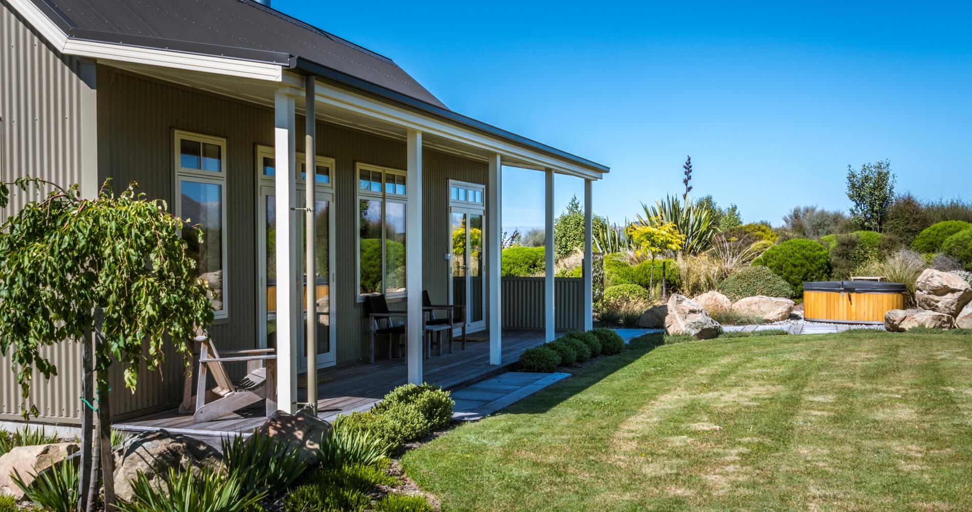 Kahu Cottage- Under the stars at Night Sky Cottages | Accommodation in ...