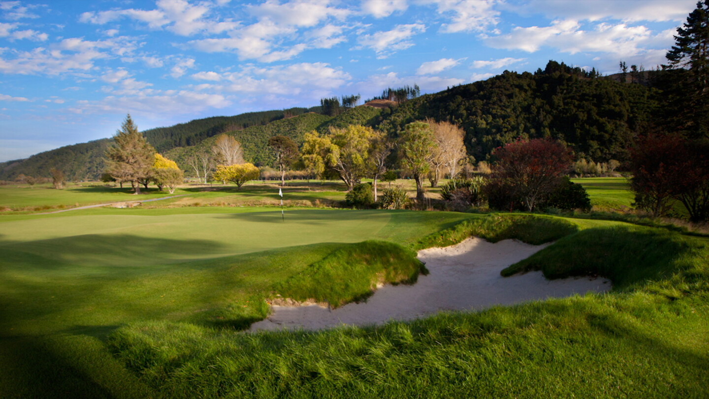 Royal Wellington Golf Club | Activity in Wellington, New Zealand