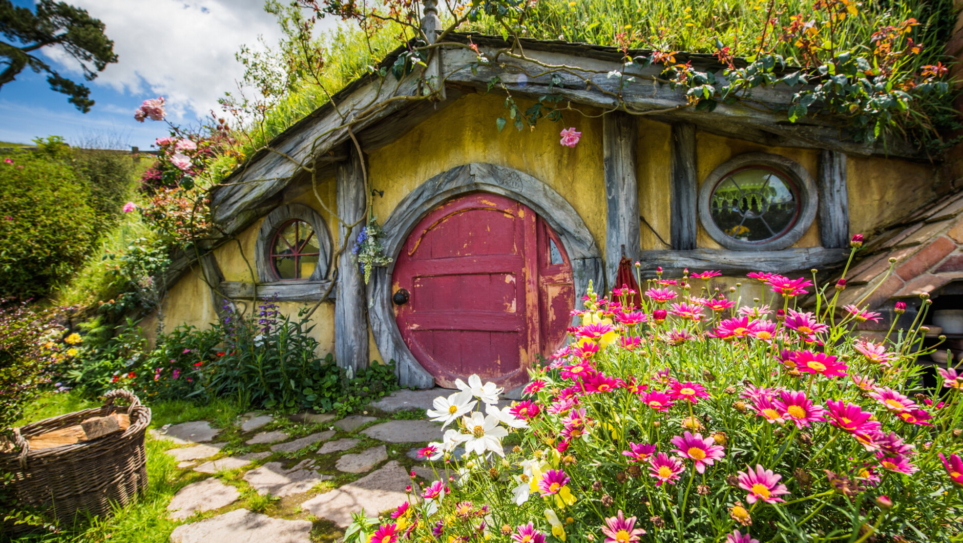 Hobbiton™ Movie Set Tours | Activities & Day Trips in Waikato, New Zealand