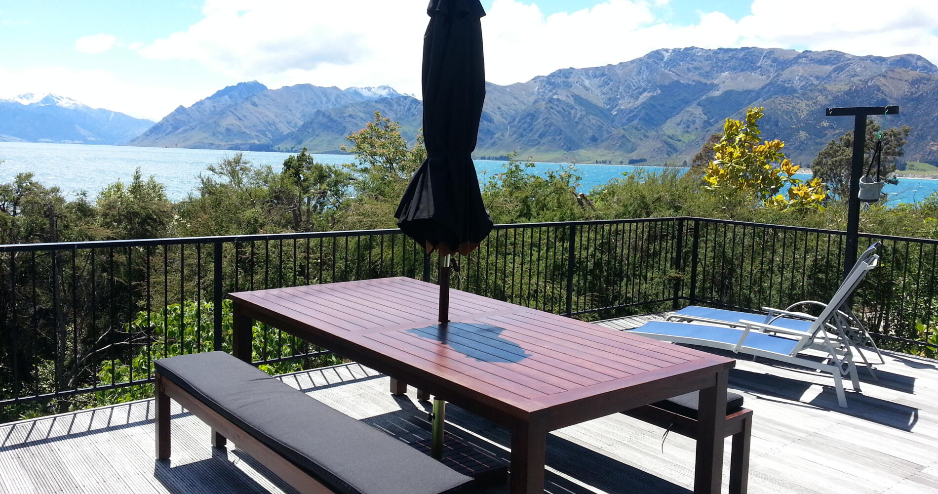 Waitoa Holiday House | Accommodation in Wānaka, New Zealand
